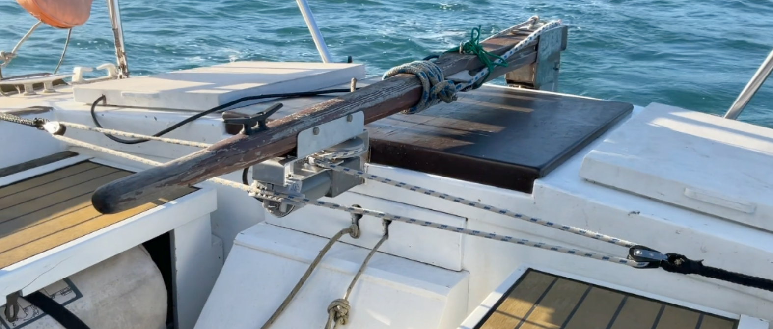 Milo tiller autopilot. For boats equiped with a tiller.